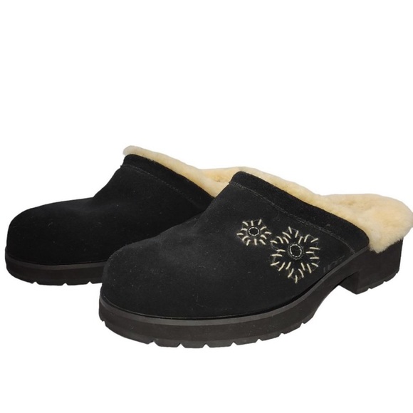 UGG | Shoes | Ugg Solvang Suede Shearling Embroidered Flower Sheepskin ...